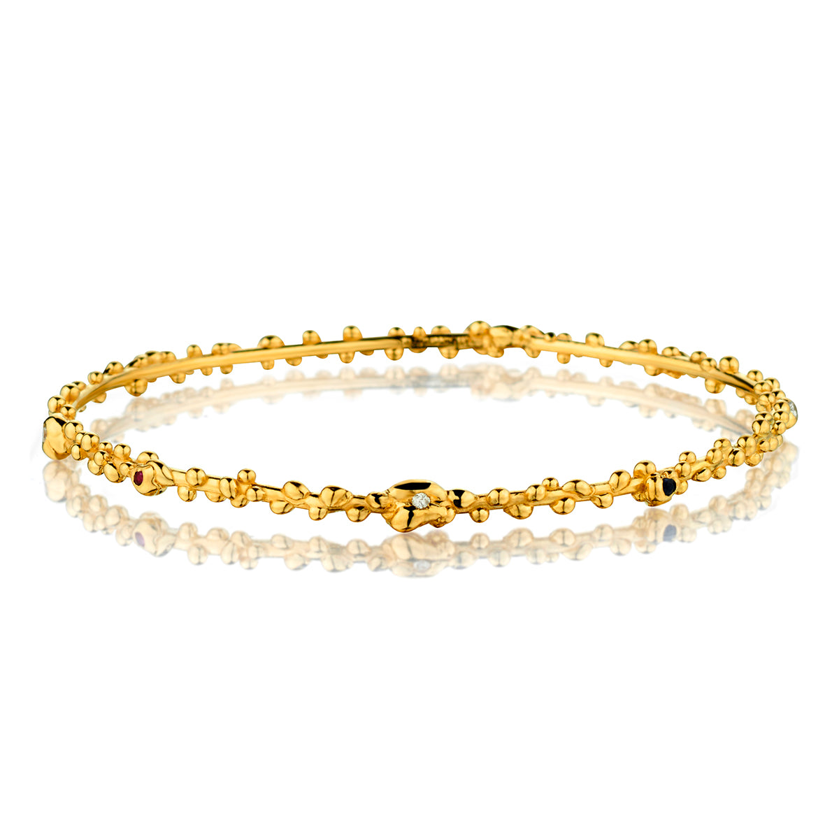 18kt Yellow Gold Pebble Bangle Set with Diamond, Ruby and Blue Sapphir – Van Rijk