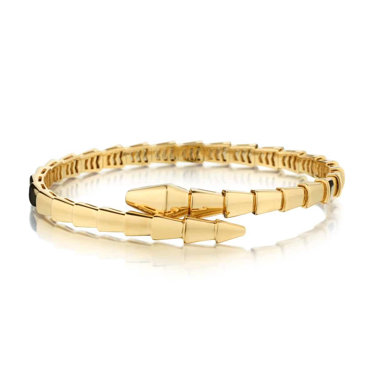 18kt Yellow Gold Bvlgari Serpentini Viper One Coil Bangle. – Van Rijk