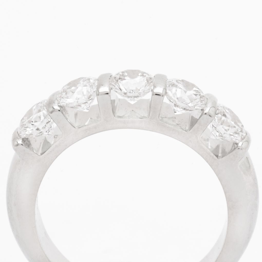 Five Stone Arctic Love Canadian Diamond Wedding Band – Van Rijk