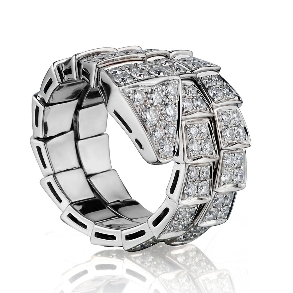 18KT WHITE GOLD AND DIAMOND "SERPENTINE" RING. 3.00TW – Van Rijk